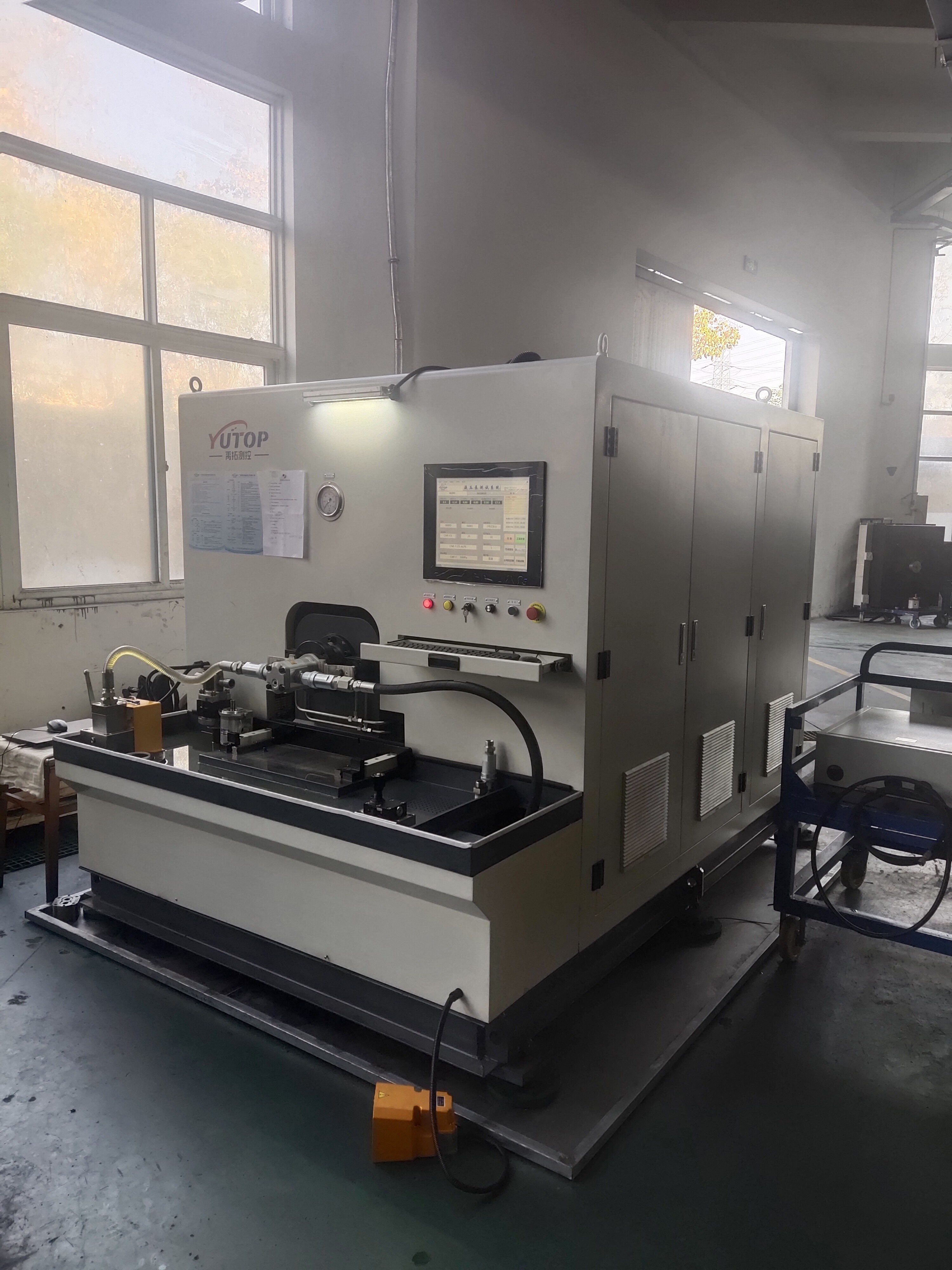 Hydraulic Fittings Impulse Test Benches for Valves Motor Flexible Hoses ...